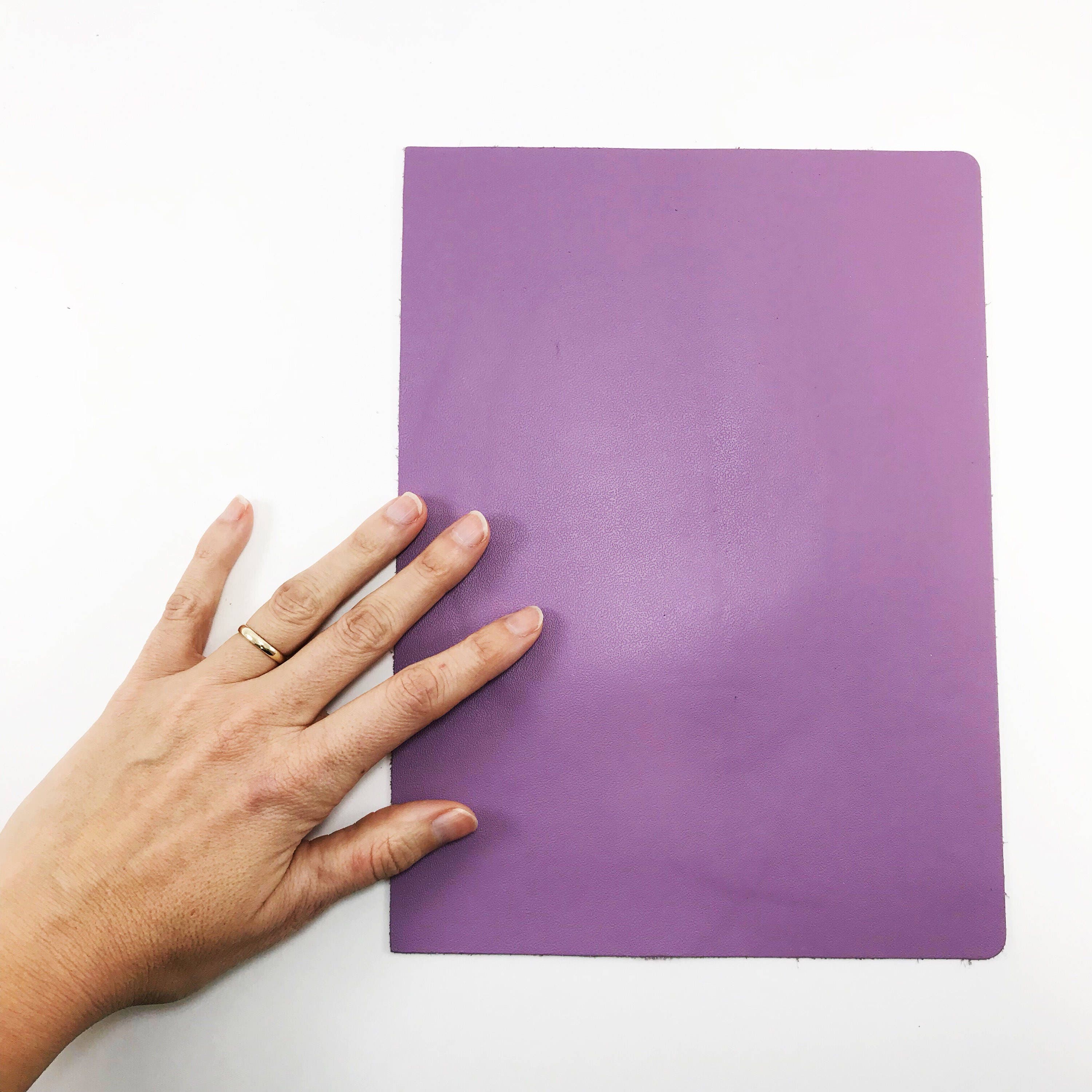 Colored Leather Sheets // 8x10 Leather Pieces // Smooth - Etsy Canada