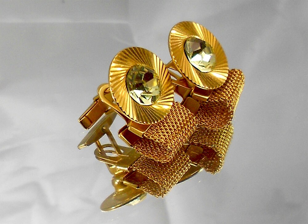 Vintage Cufflinks of the 1970s. Soviet Cufflinks Ancient Golden Color ...