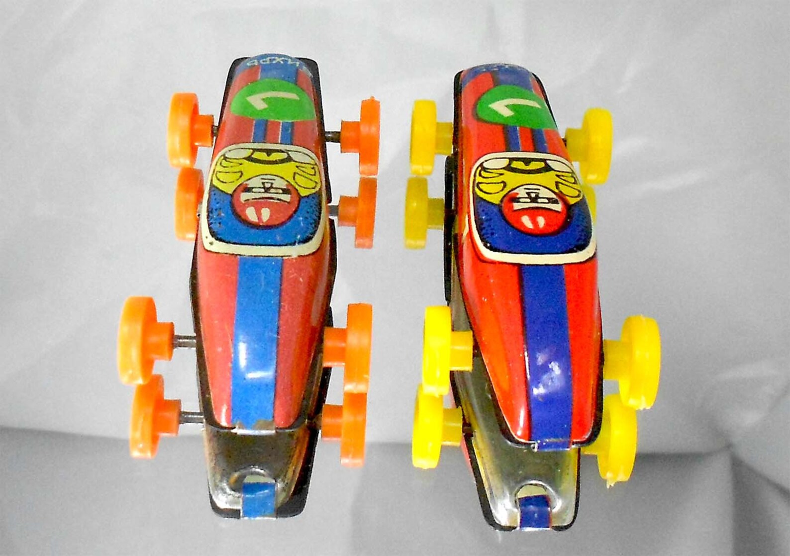 Metal Racing Cars vortex 7 Metal Toy, Racing Cars Toys Vintage Kids Toy ...