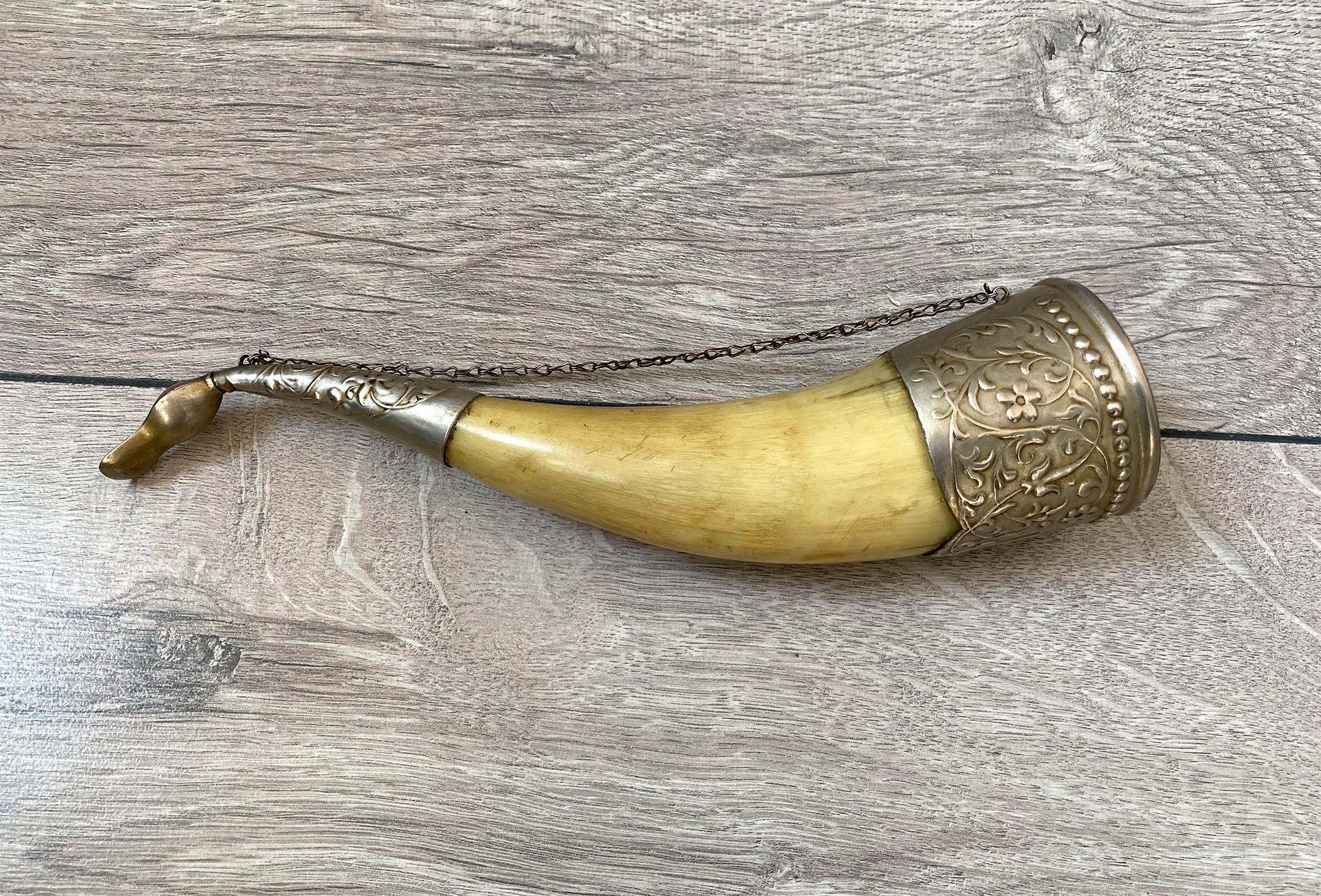 Georgian Horn. Vintage Caucathian Horn for Wine Drinking. Traditional ...