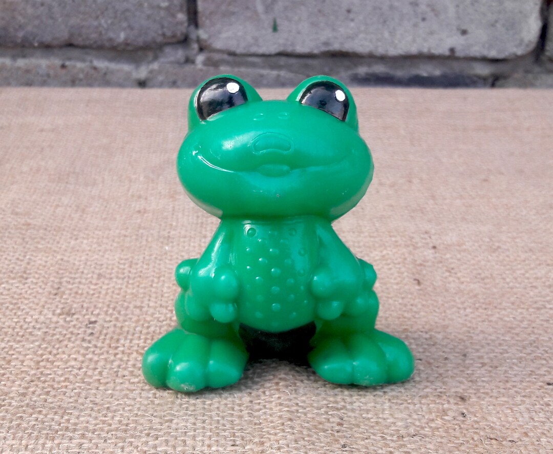 Vintage Plastic Toy is Frog, Vintage Toys Are Gift Children, Kids, Baby ...