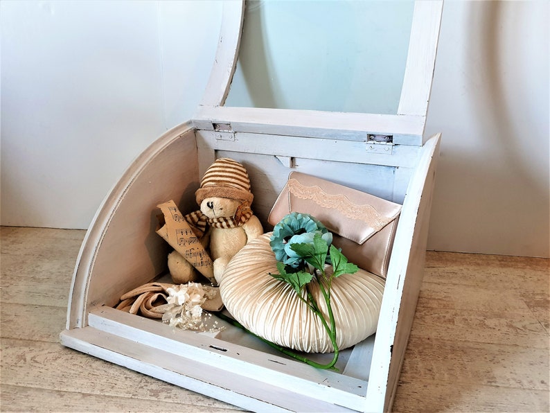 Stunning Shabby Chic Glass Top Box, Display Case - Vintage Shadow Box ...