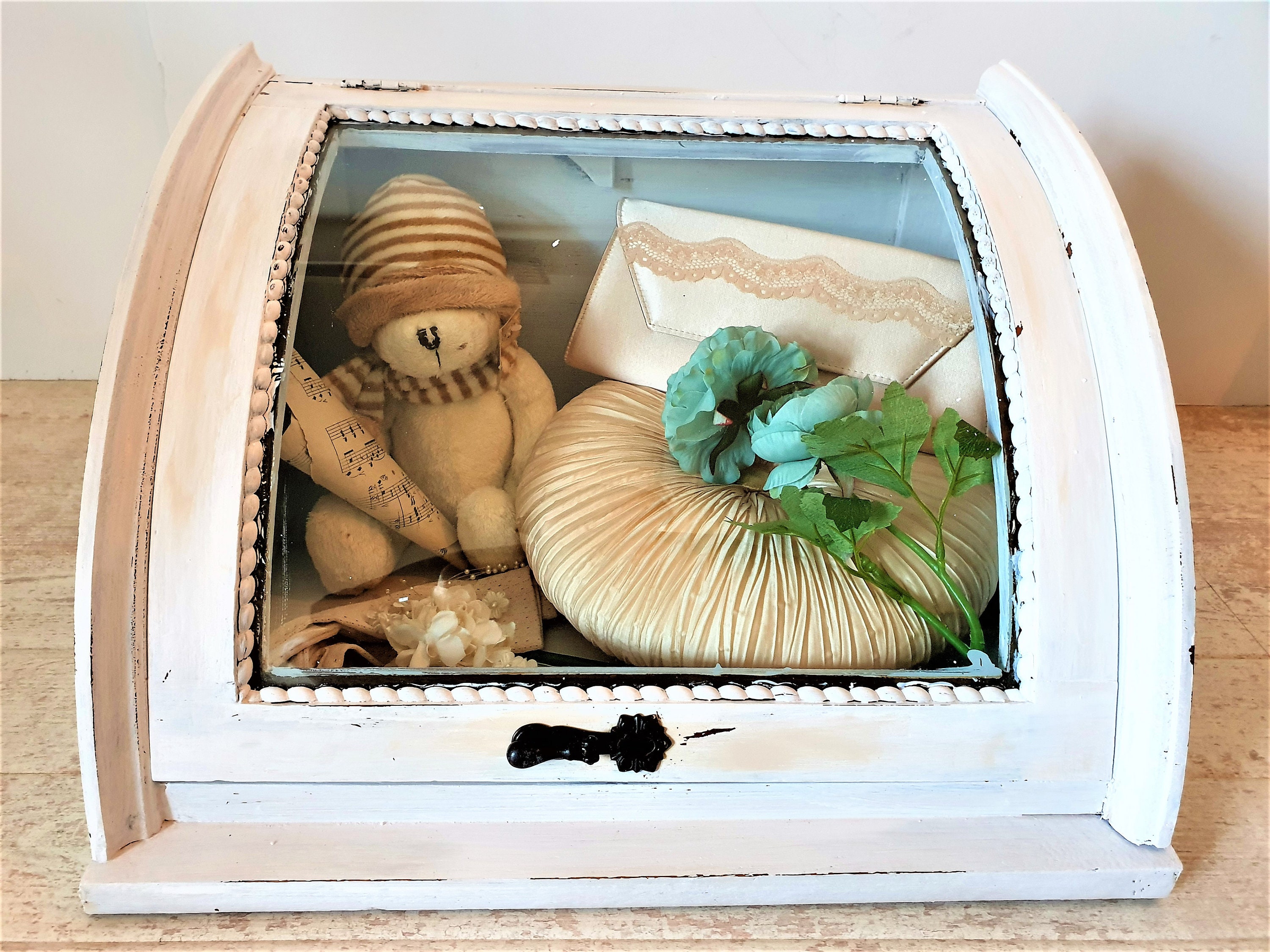 Stunning Shabby Chic Glass Top Box, Display Case - Vintage Shadow Box ...
