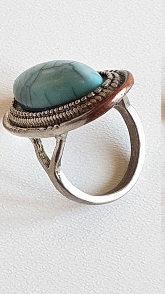 Beautiful Turquoise gem spider web markings, Vintage … - Gem