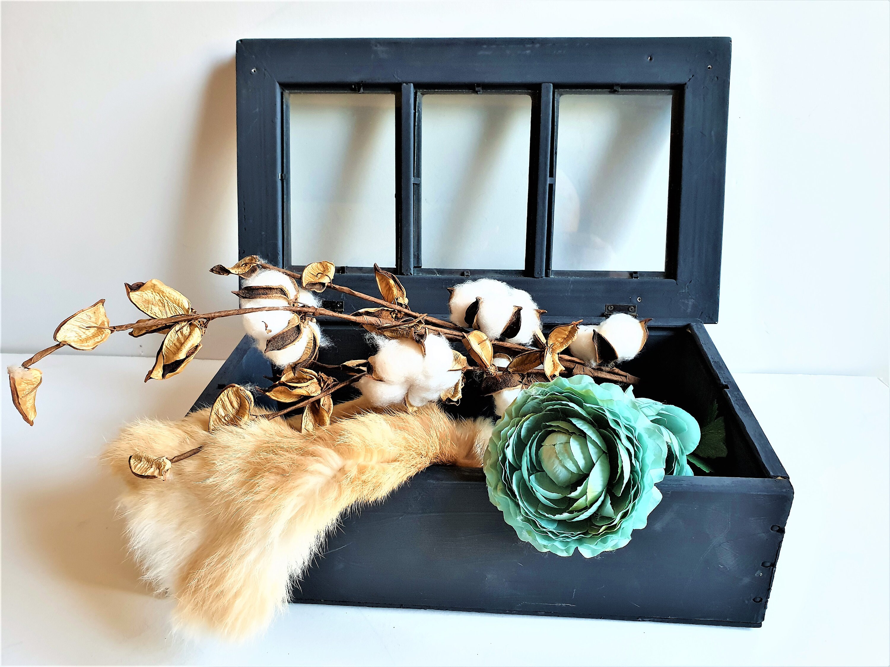 Lovely Shabby Chic Glass Top Box, Display Case, Vintage Table Top ...