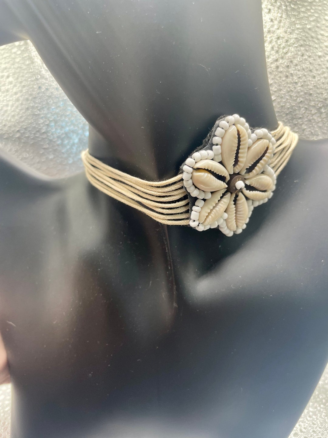 Seashell Flower Choker - Etsy