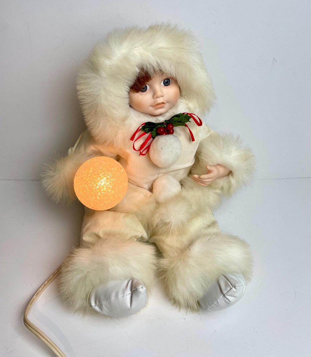 Vtg Christmas Animated Inuit Girl Snowbaby Telco Motion-ettes Works ...