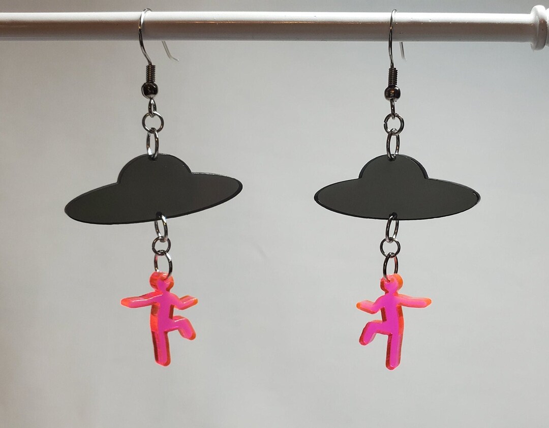 Alien Abduction UFO Earrings - Etsy