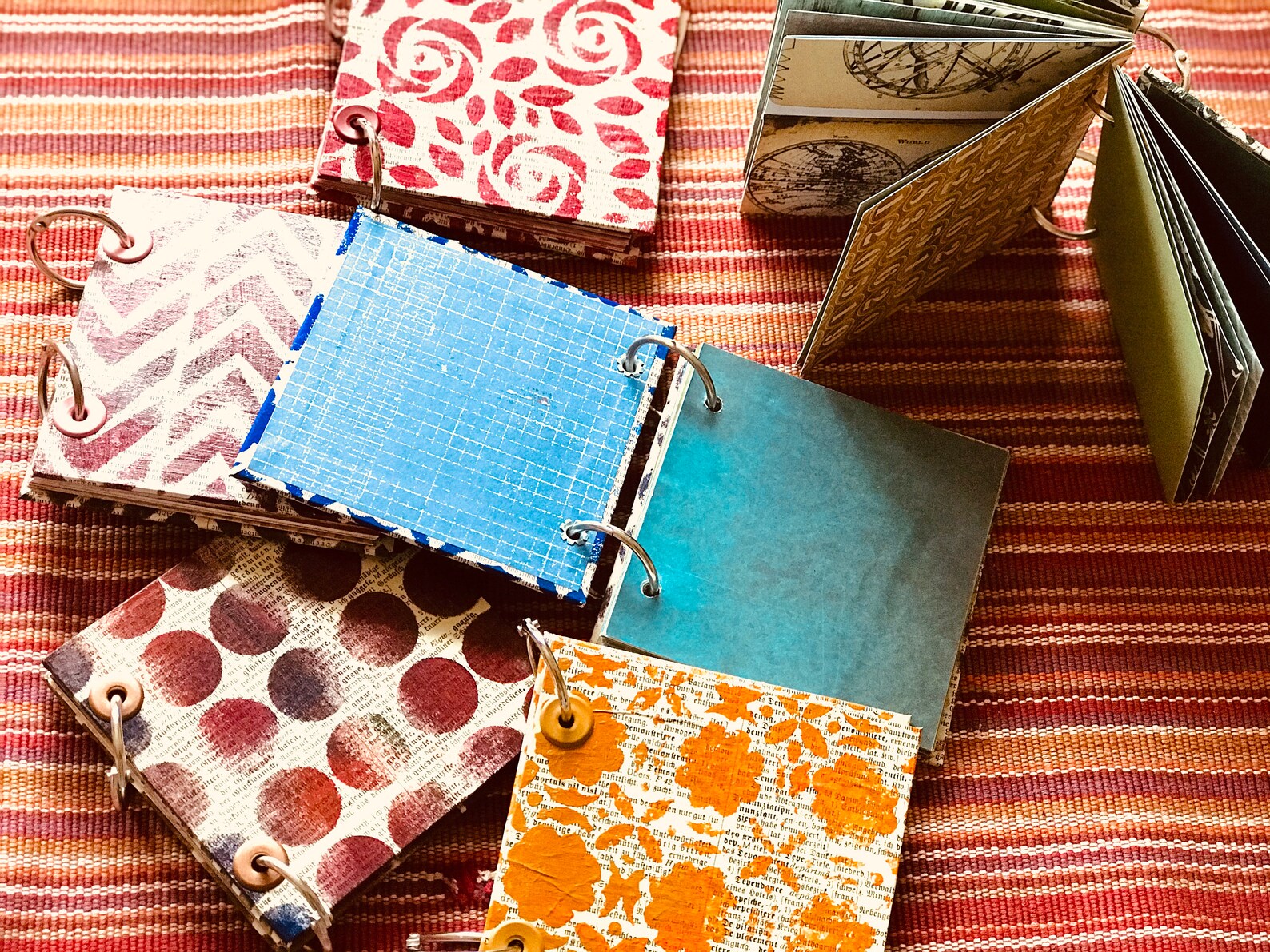 1 Mini Album With Colored Pages, Scrapbook, 10 X 10 Cm - Etsy