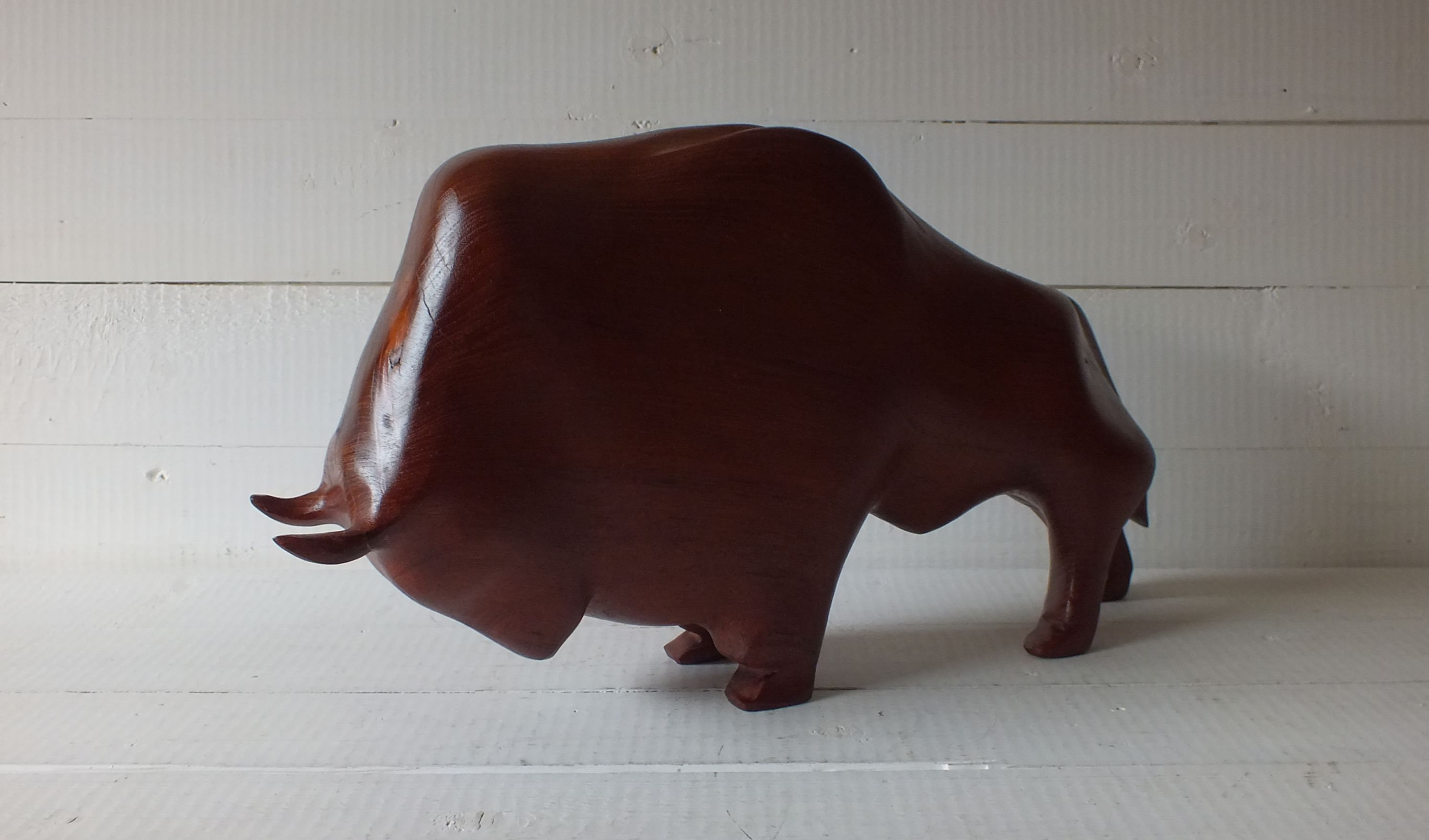 Large Teak Bison Sculpture - Carving Teak Buffalo Figure - Hand Carved ...