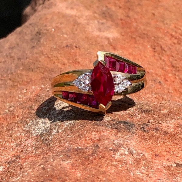 10k Diamond Ring - Etsy