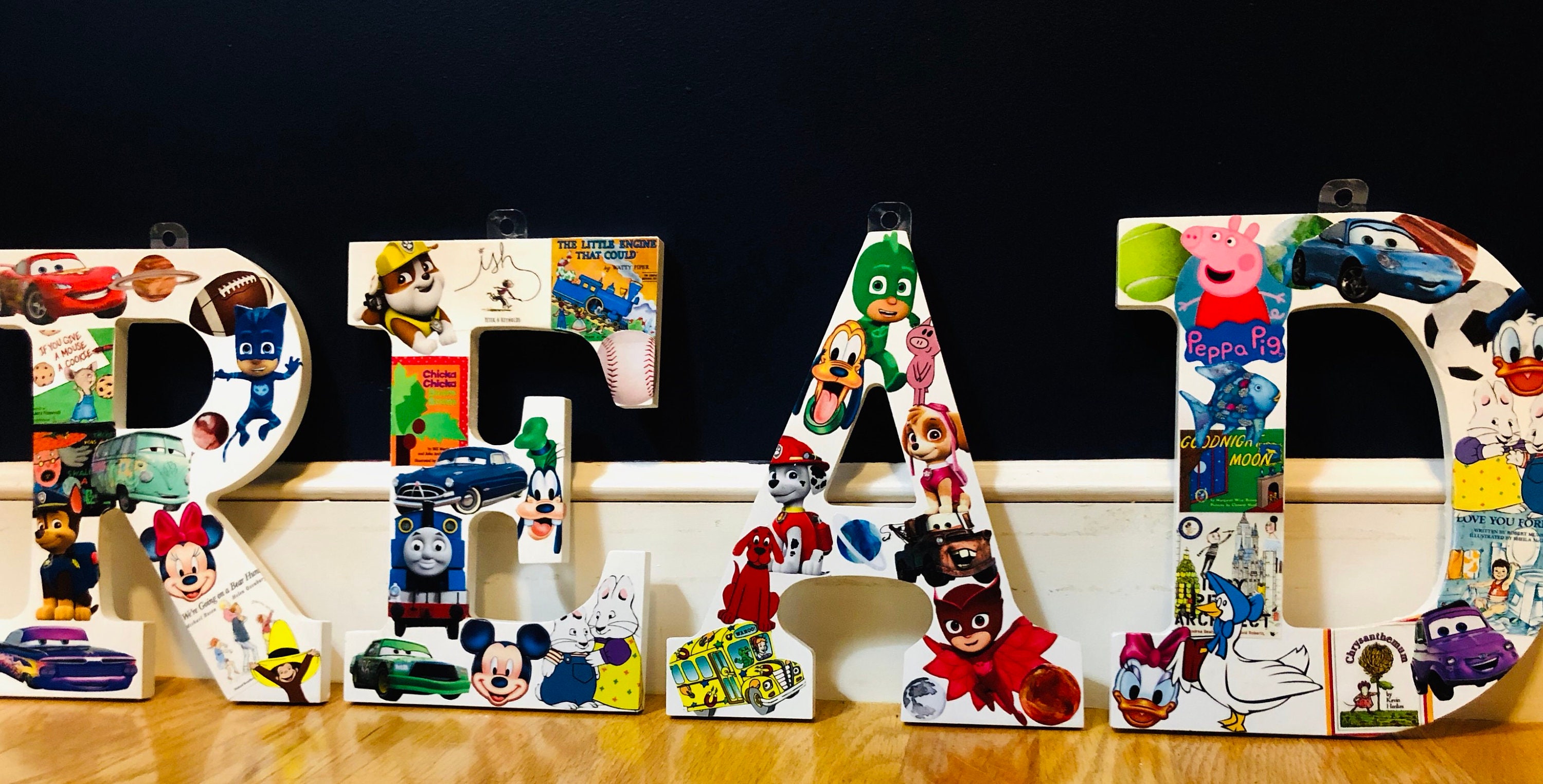 Custom Classroom Library Decor - Etsy