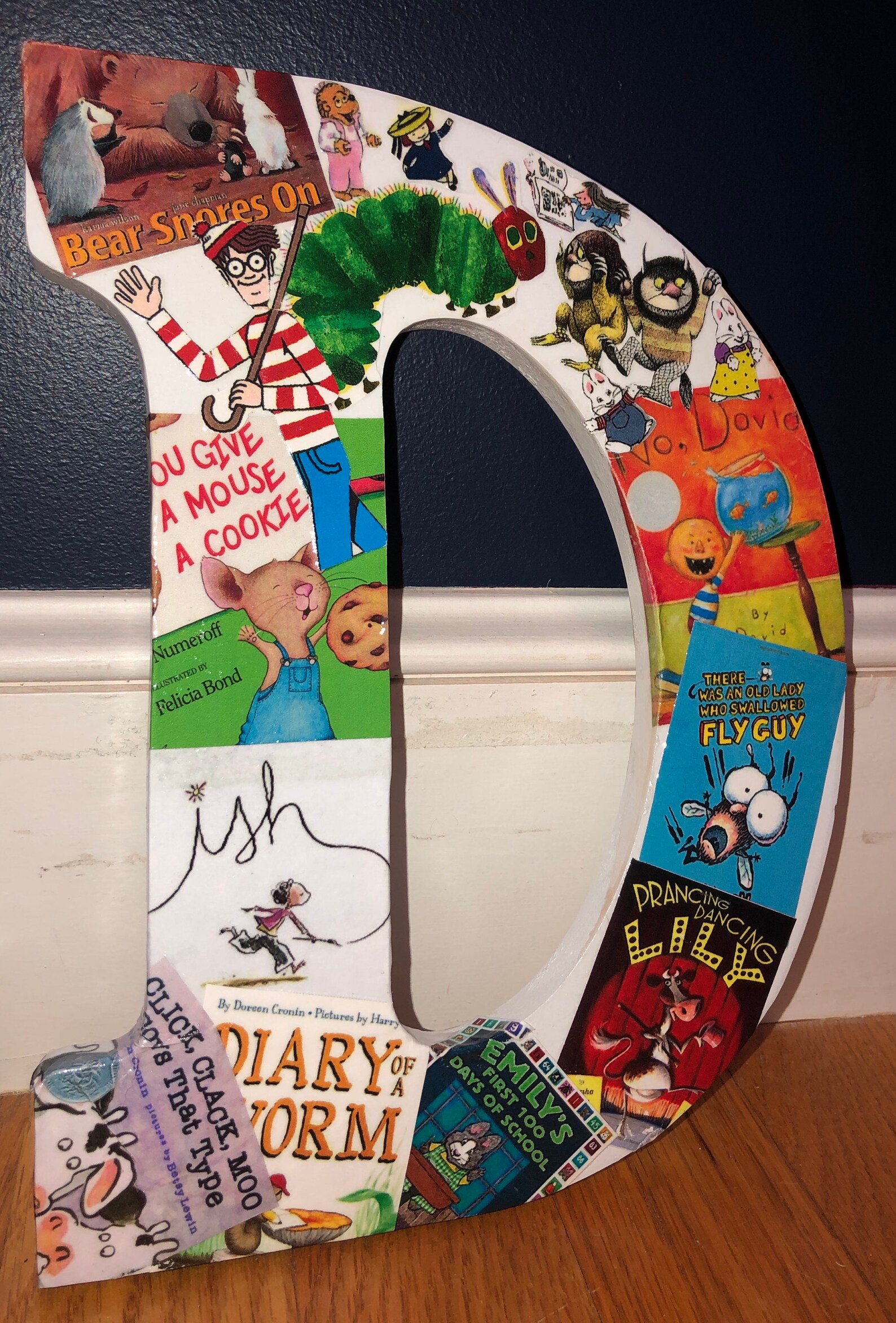 Custom Classroom Library Decor - Etsy