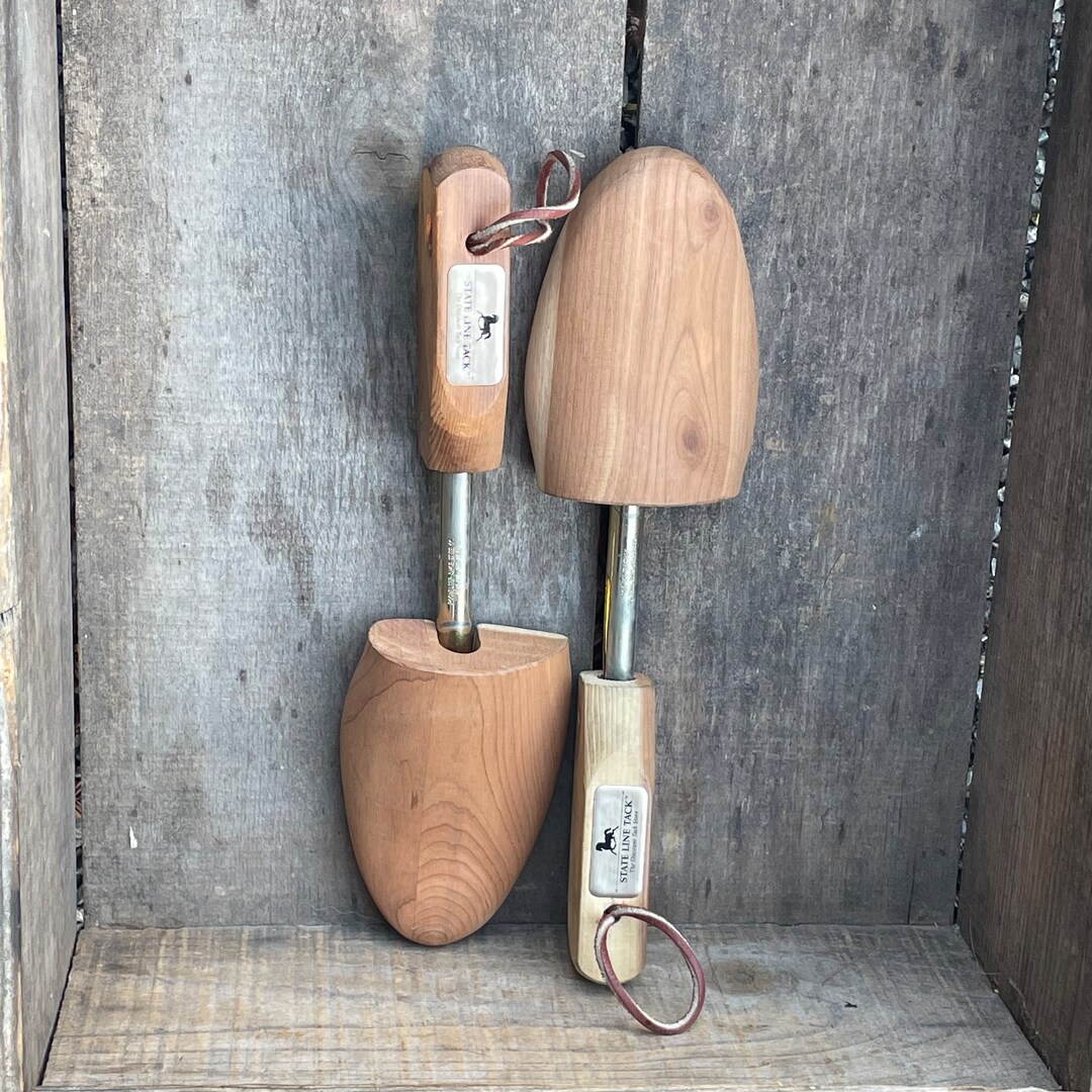 Cedar Shoe Tree Shaper Form Pair Rochester Tree Company - Etsy
