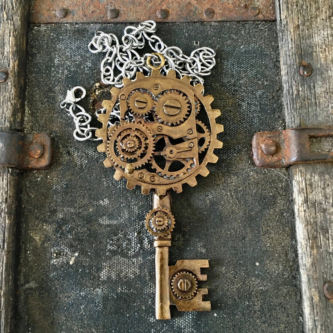 Steampunk Key Pendant / Medallion W/chain - Etsy