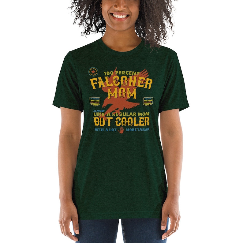 Fun Falconer Mom Short Sleeve T-shirt for Falconry Moms and Hawking ...