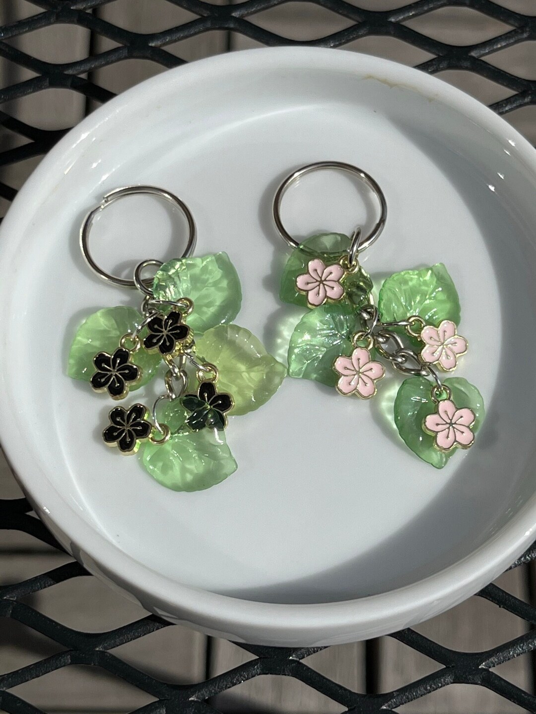 Hibiscus Keychain - Etsy