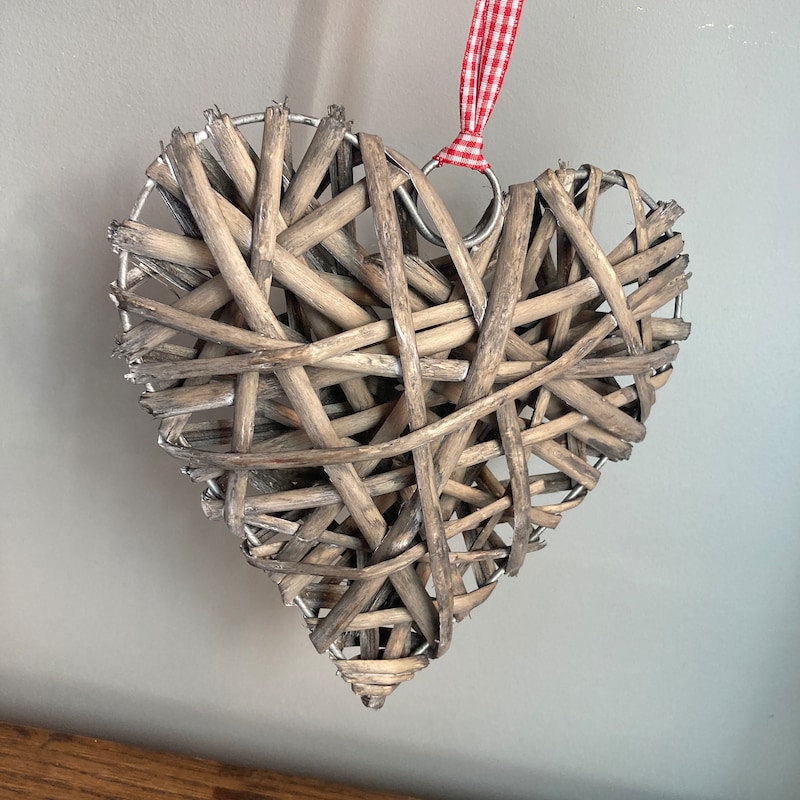 Wicker Heart - Etsy UK
