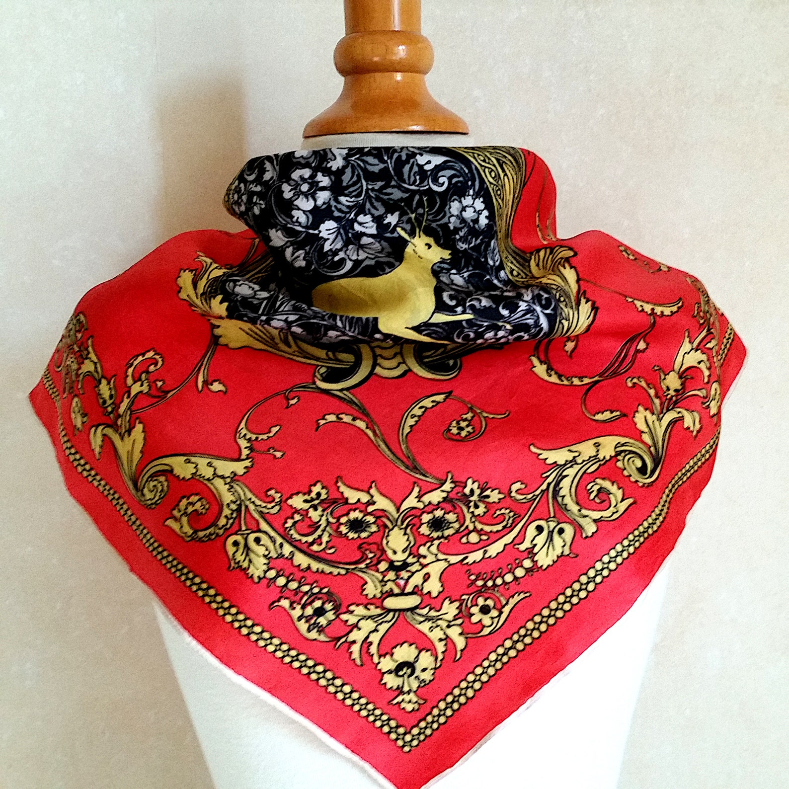 1950s HUNTING SILK SCARF of Stag and French Horns With Gold - Etsy