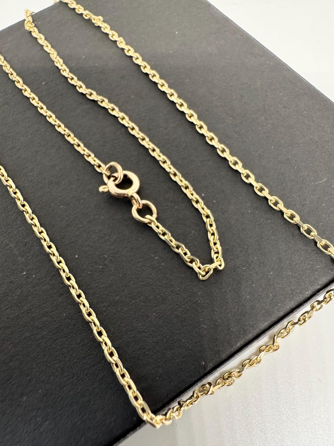 9ct Yellow Solid Gold 1.6mm Filed Edge Trace Link Neck Chain (2021FT ...