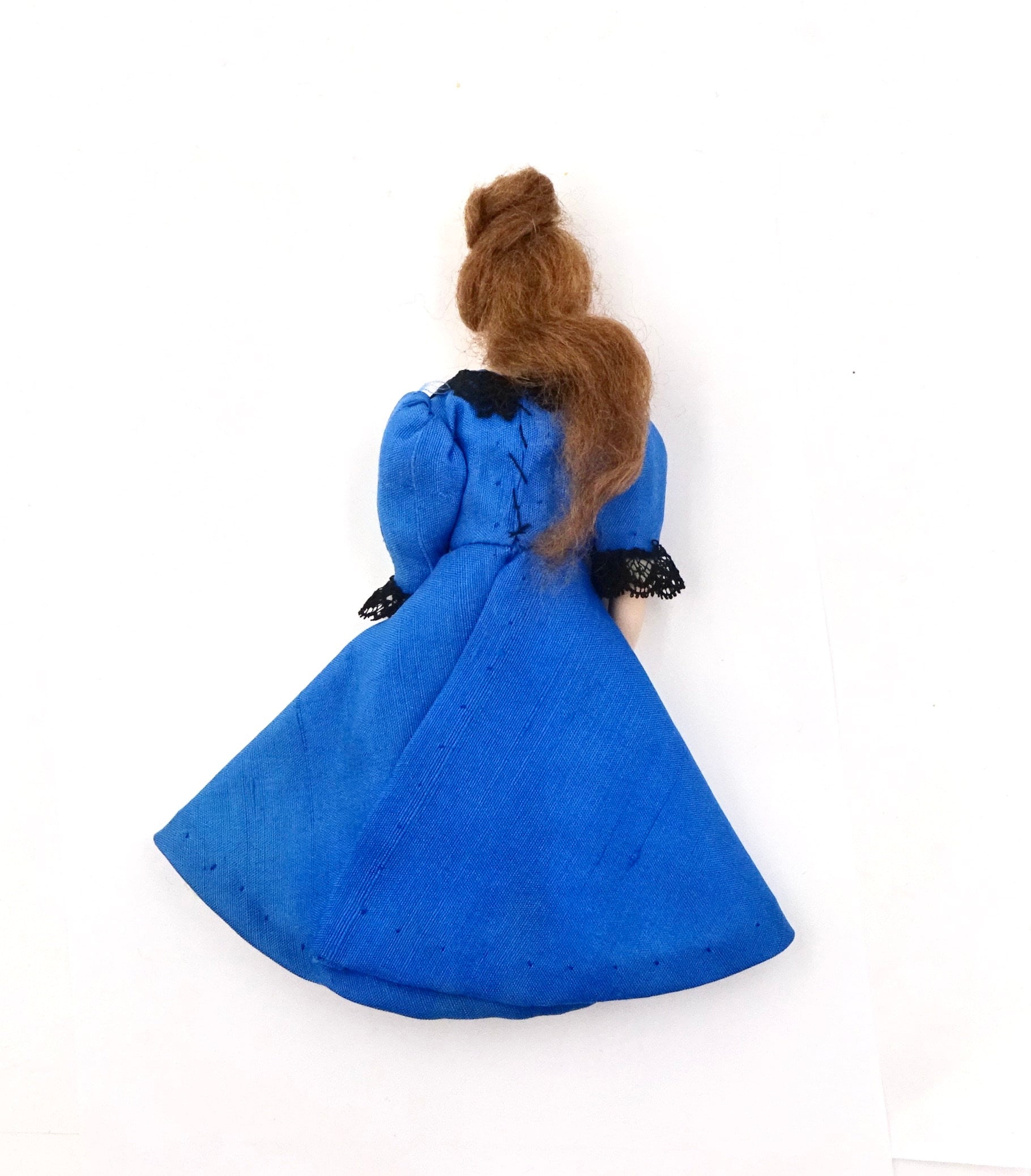 Vintage MINIATURE DOLLHOUSE DOLL Blushing in Blue 1/12 Scale Artist ...