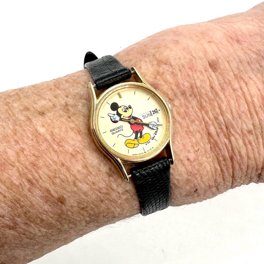 Classic MICKEY MOUSE WATCH 1980s Seiko Date Quartz Running New Battery ...