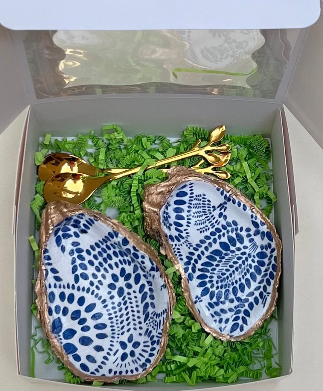 Salt and Pepper Oyster Shell Dish - Etsy