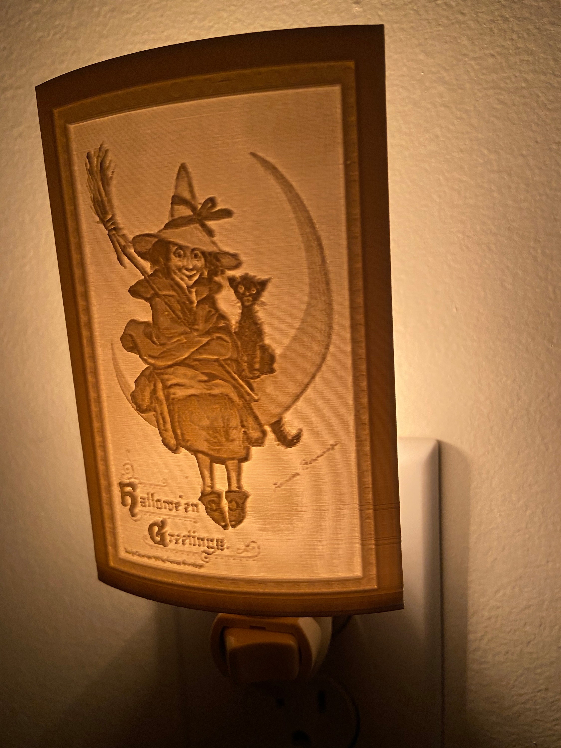 Halloween Lithophane Night Light Witch on Moon - Etsy