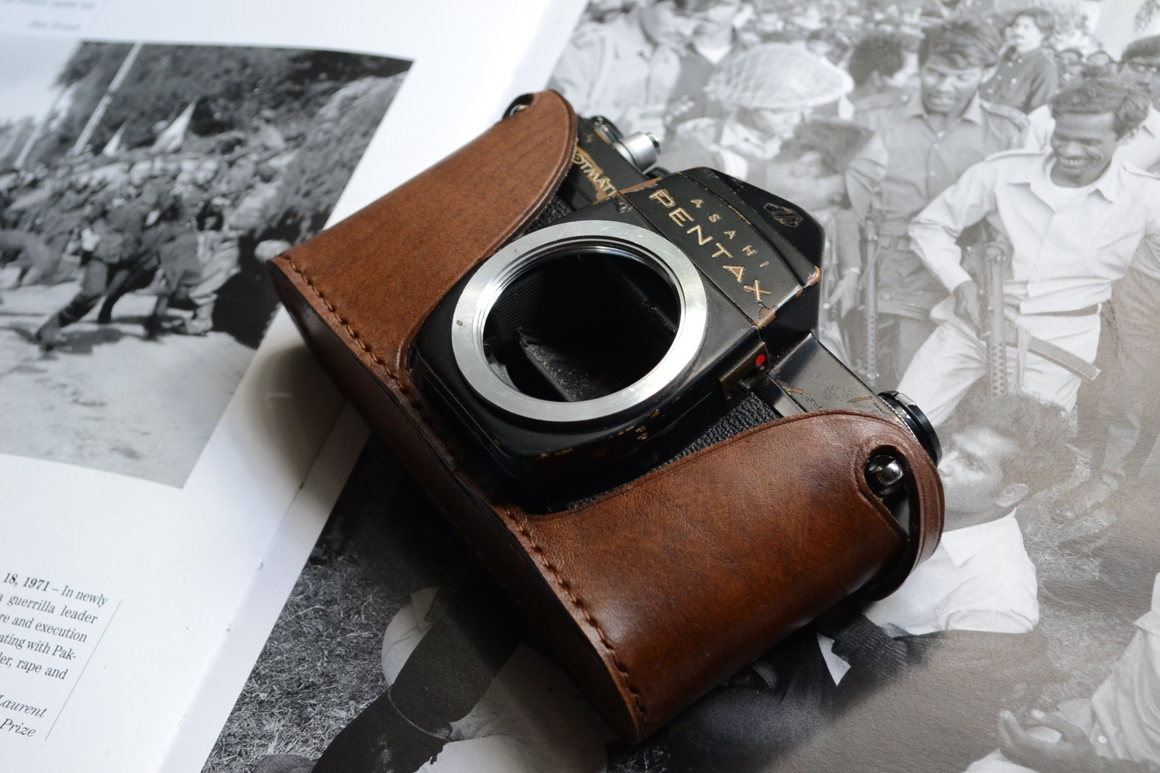 Leather Half Case for Pentax K1000 , SV & Spotmatic Camera - Etsy Canada