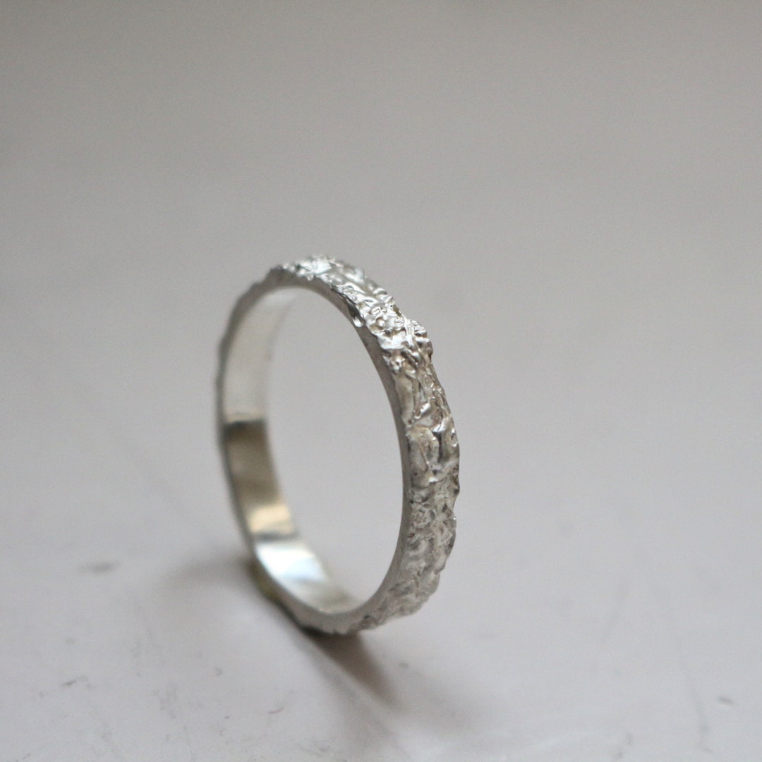 Minimalist Wedding Ring for Men, Proposal Textured Ring - Etsy