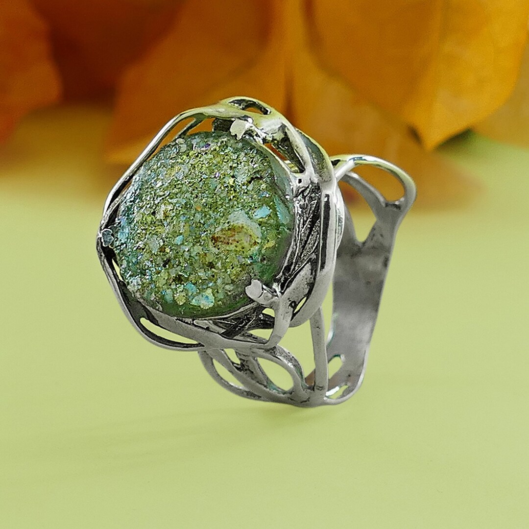 SPIRA Handcrafted Green Roman Glass 925 Sterling Silver Solitaire Ring ...