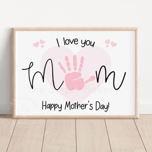 Mothers Day Handprint Craft I Love You MOM HANDPRINT Art for Kids ...