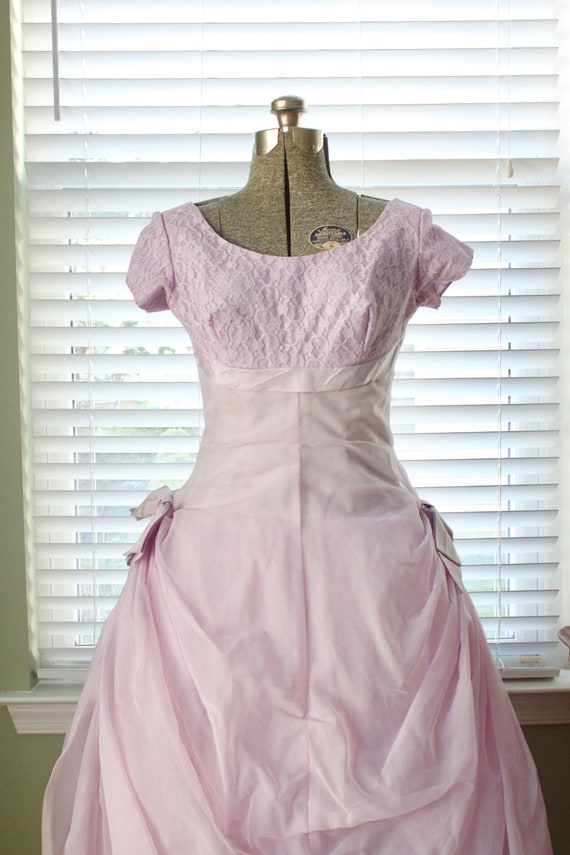 1950s Lilac Princess Gown with Matching Bonnet - Gem