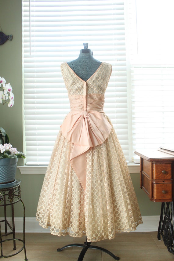 1950s Blush Party / Prom Dress with Lotus Bow and Mes… - Gem