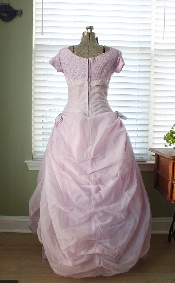 1950s Lilac Princess Gown with Matching Bonnet - Gem