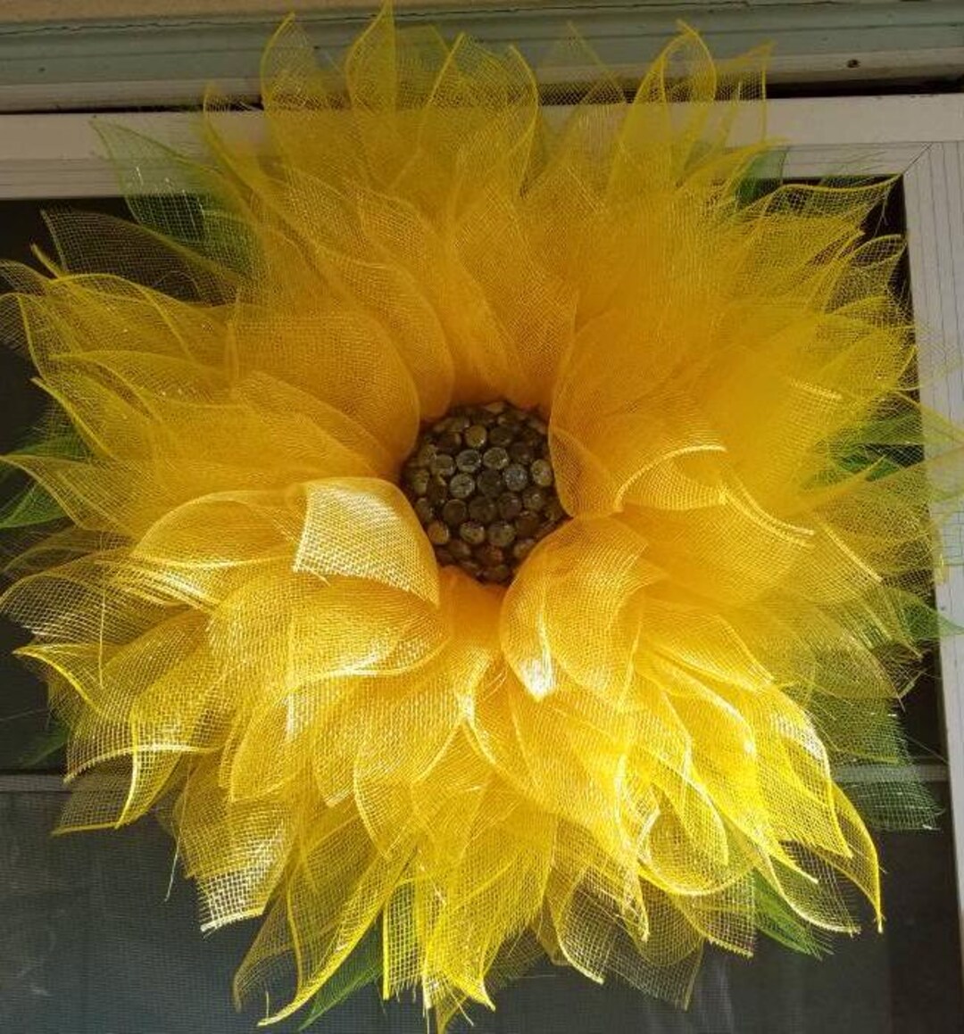 Customizable Flower Deco Mesh Wreath on 14 Inch Frame - Etsy