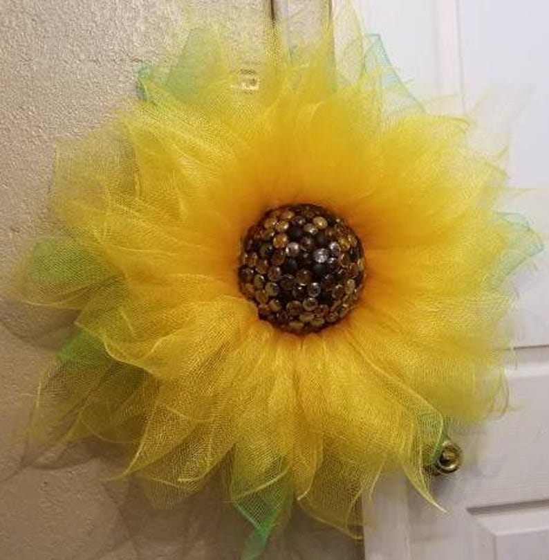 Customizable Flower Deco Mesh Wreath on 14 Inch Frame - Etsy