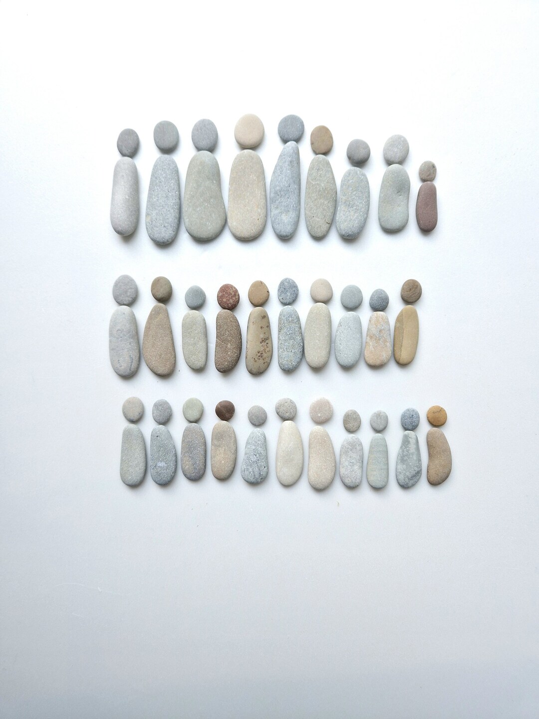 60 Grey Shade Stones for Pebble Art, Oval/oblong Stones, Round Stones ...