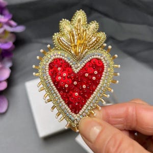 Sacred Heart Brooch, Religious Jewelry, Catholic Pin, Symbol of Love ...