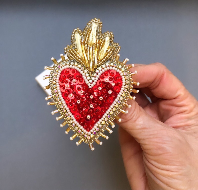 Sacred Heart Brooch, Religious Jewelry, Catholic Pin, Symbol of Love ...