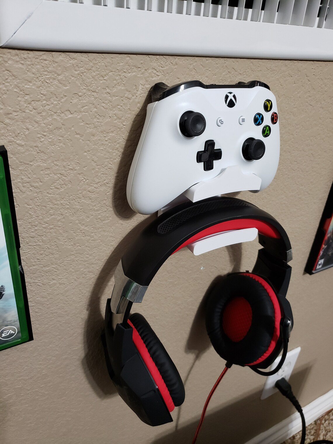 Xbox One Series S and Series X Controller and Headphone Wall | Etsy