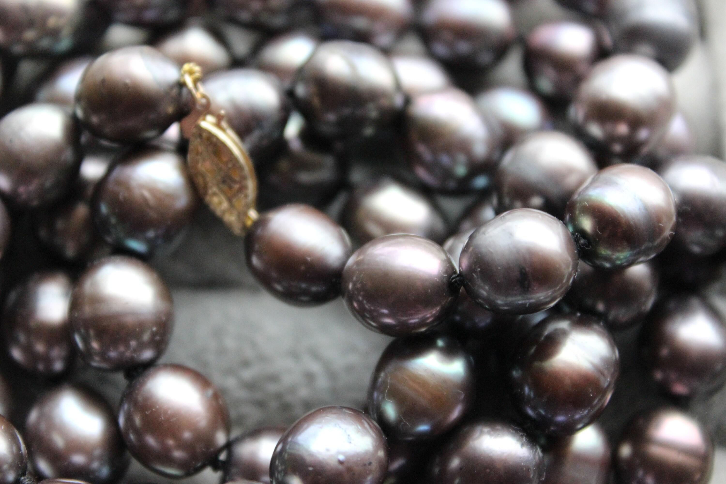Long Strand of Cultured Freshwater Pearls, Knotted Between Pearls With ...