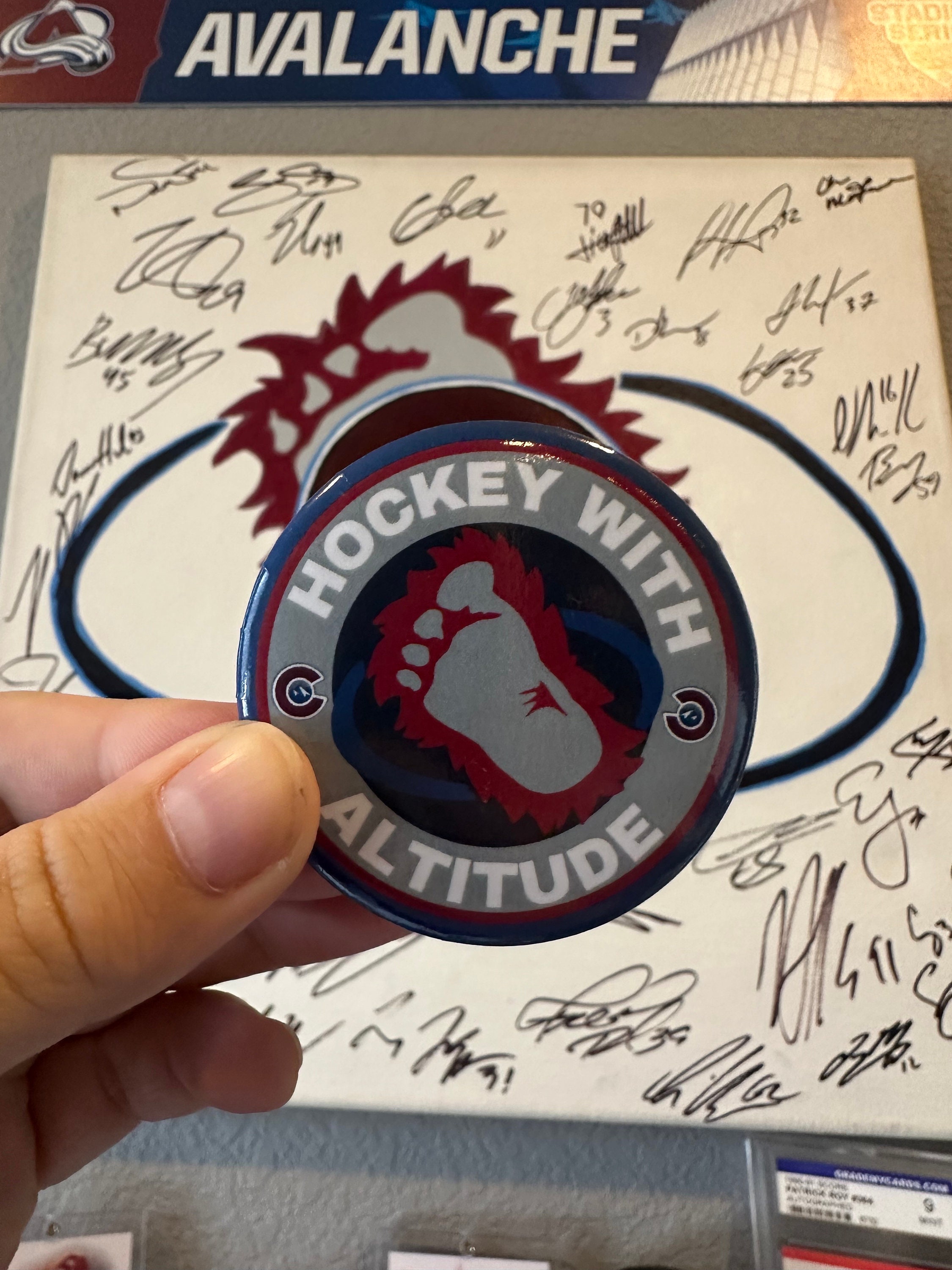 Avalanche Yeti Foot Logo