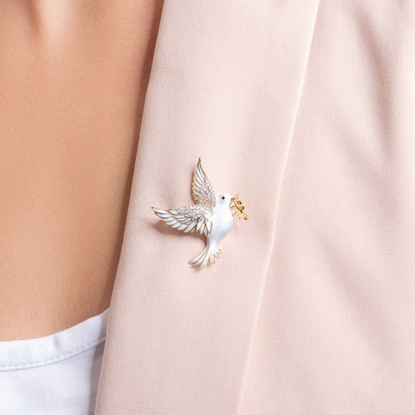 Dove Brooch - Etsy