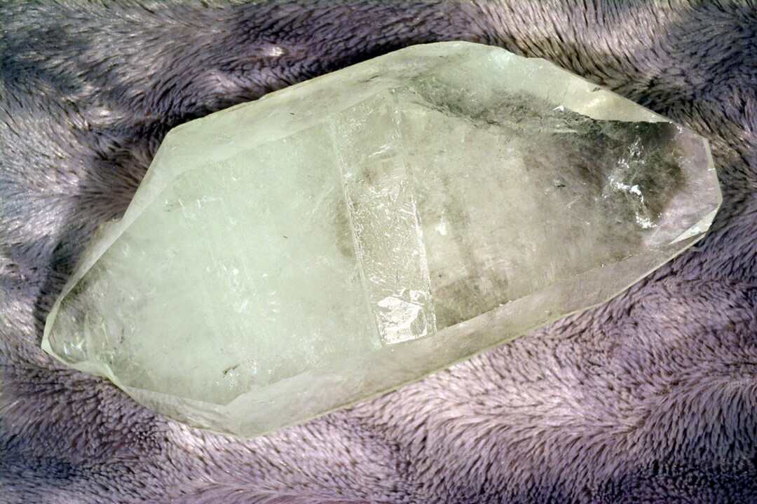 QBM1 Biterminated Floating Quartz Crystal - Etsy