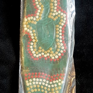 WOODEN RHOMB or Bull-roarer Made in AUSTRALIA Pointillist Art ...