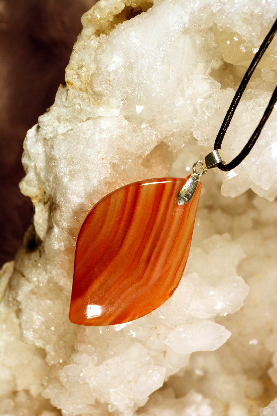 CORNALINE Agate Zoned Orange Leaf Pendant REF207 - Etsy