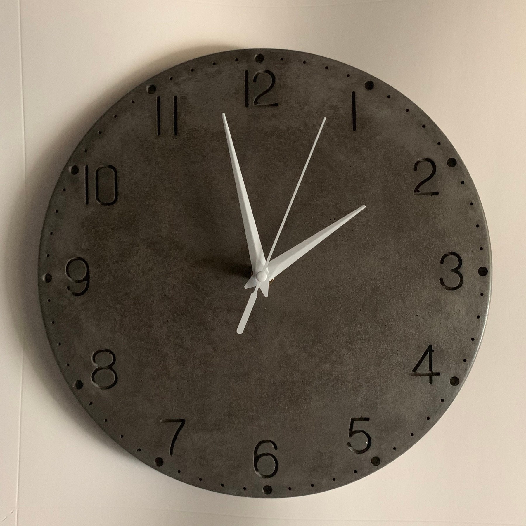 Modern Concrete Wall Clock, Gray Concrete Home Decor, Cement Clock, Non ...