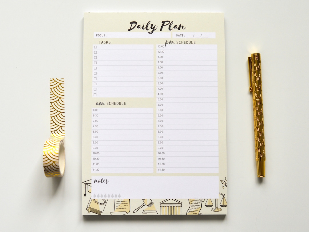 Law Student A5 Daily Planner | Gifts for Law Students, Law School ...