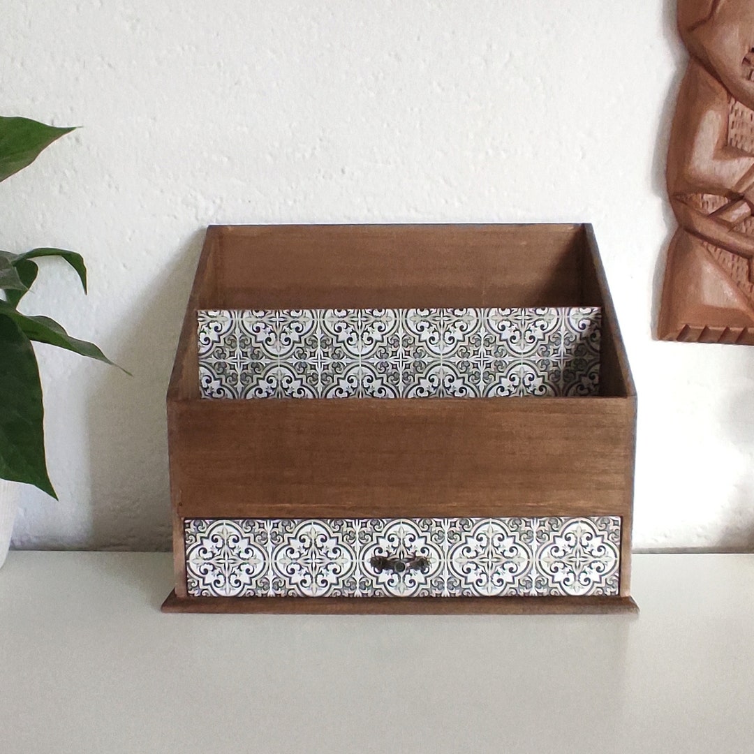 Wooden Letters Storage Box. Desktop Mail Organizer and Phone Holder ...